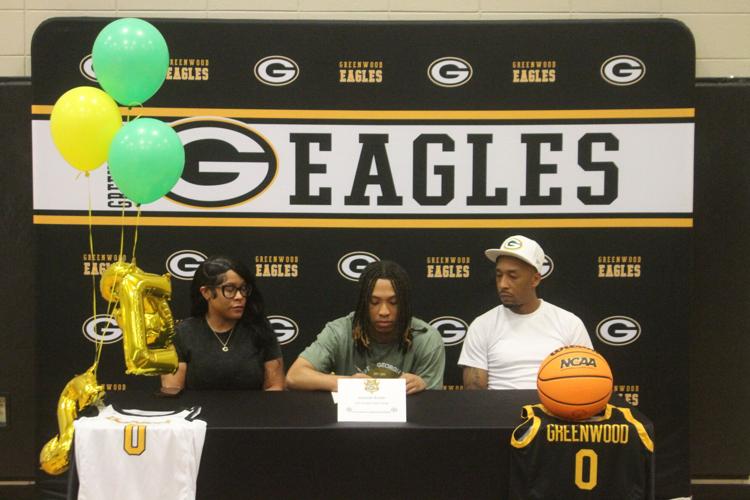 Greenwood guard Jeremiah Brooks signs with East Georgia State ...
