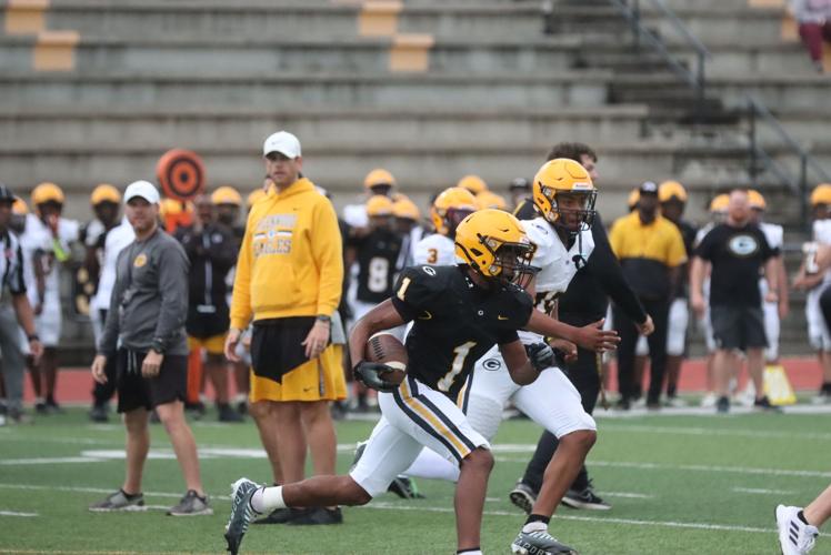 Greenwood's defense sets standard at spring game | Sports ...