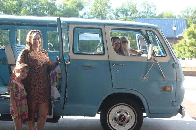 United Way gets groovy during annual campaign kickoff | News ...