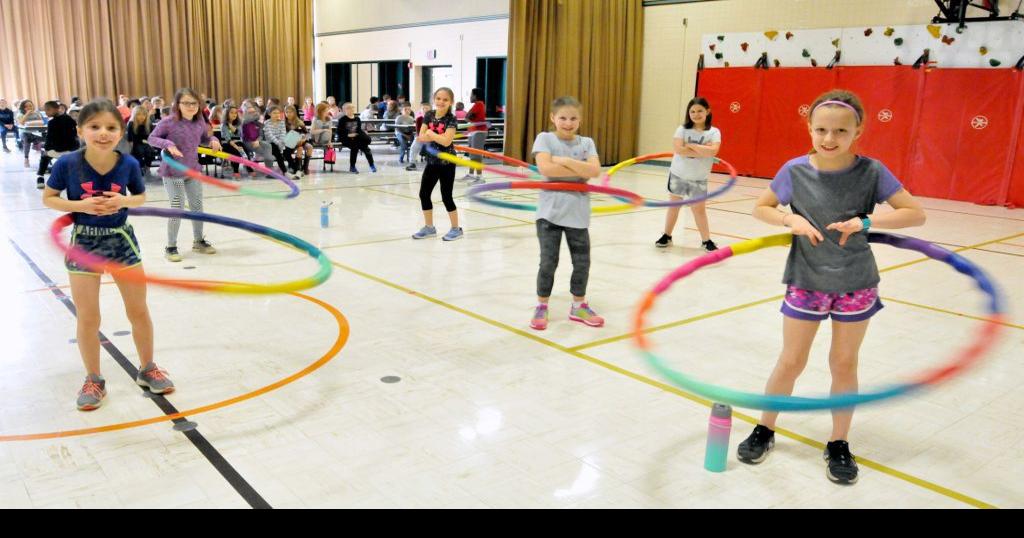 Students compete in Hula-Hoop marathon | News | indianagazette.com