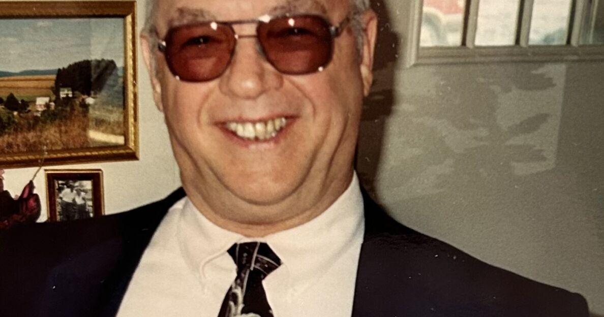 Max E. Ruddock | Obituaries | indianagazette.com