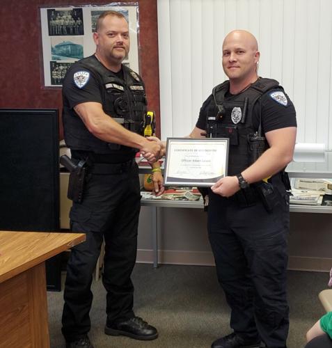 Police chief recognizes officer for going 'above and beyond' in line of ...