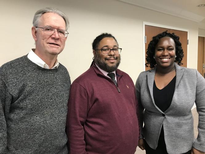 Simelton, new councilors sworn in; Smith, Newell to lead Indiana ...
