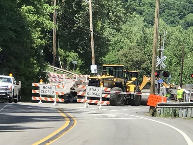 Railroad crossing now closed for repairs across bridge from Apollo ...