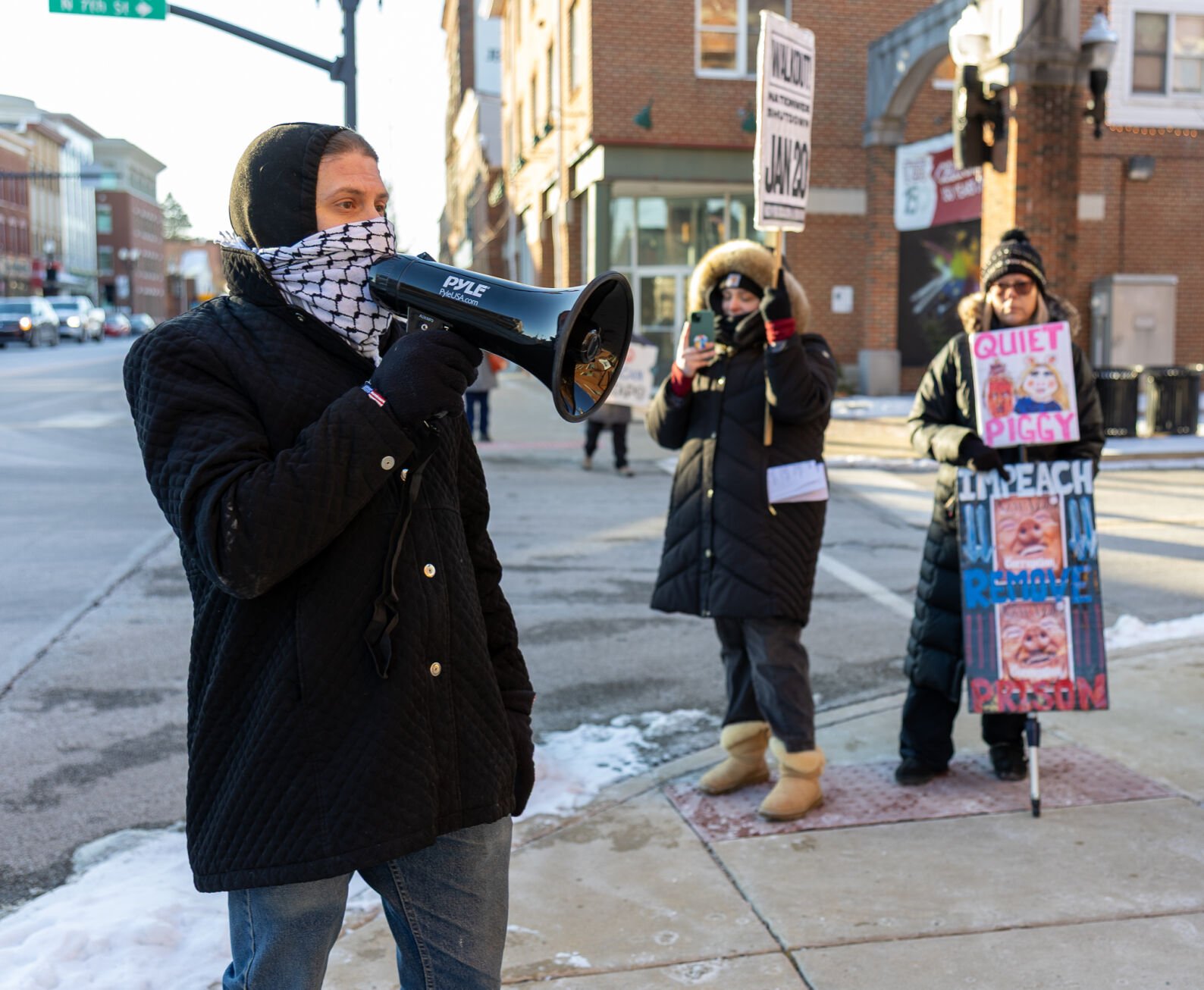Indiana protesters join national movement against ICE, President Trump ...