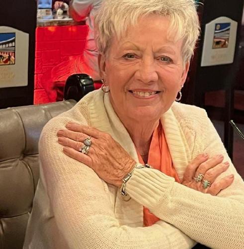 Delores 'Dee' Marie Hull | Obituaries | indianagazette.com