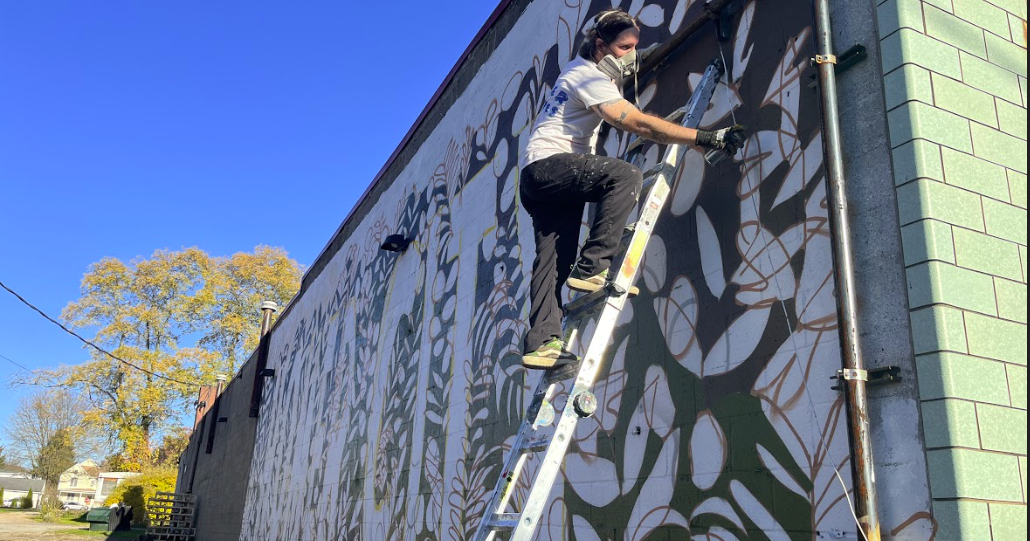 New York-based muralist Ramiro Davaro-Comas to lead Adult Mural Camp ...