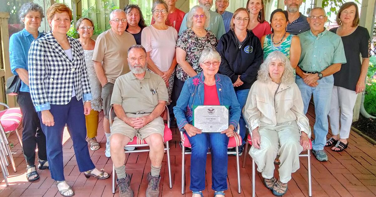 Evergreen Conservancy director receives President's Volunteer Service ...