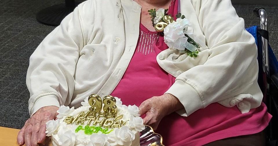 98th birthday: June Hogue | Announcements | indianagazette.com