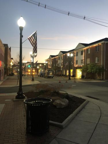 Indiana: ‘It’s a Wonderful Life’ parade lights up November | School ...