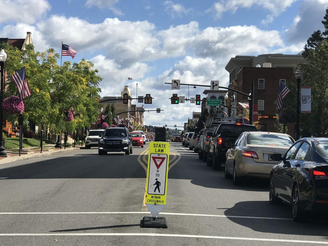 Yield right of way sign | | indianagazette.com