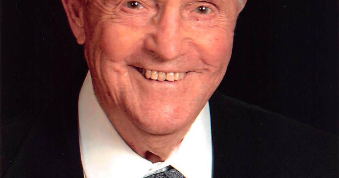 Dr. John E. Quatroche | Obituaries | indianagazette.com