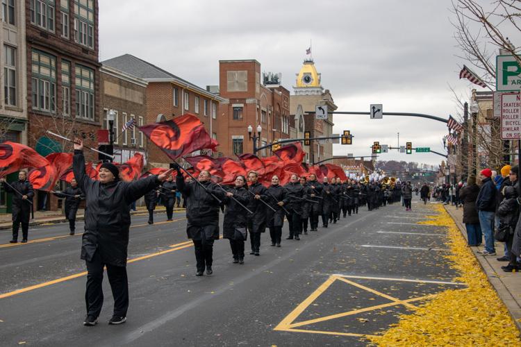 A salute to service: Annual Veterans Day Parade honors military members ...