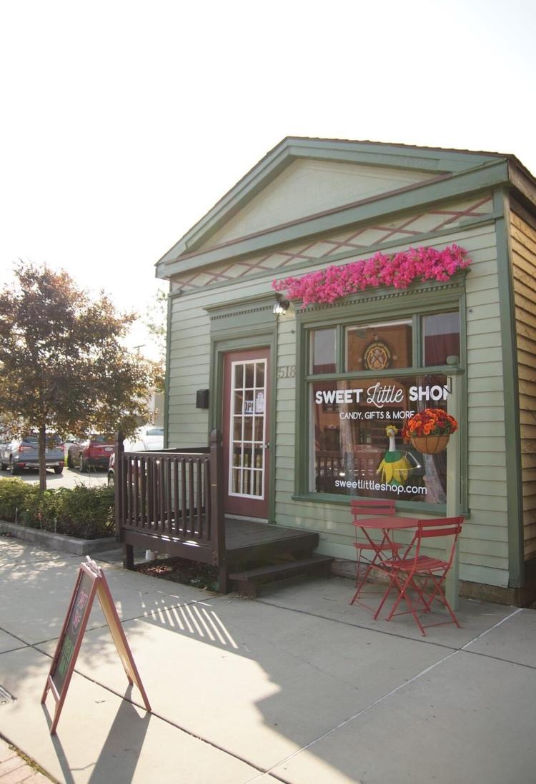 Sweet Little Shop celebrates grand opening of 'old-fashioned' candy ...