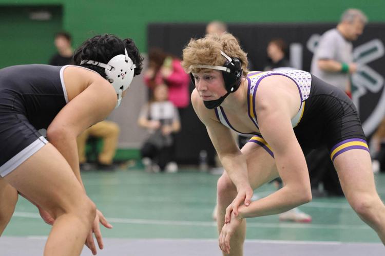 Indianola wrestlers win conference title | Sports | indianola-ia.com