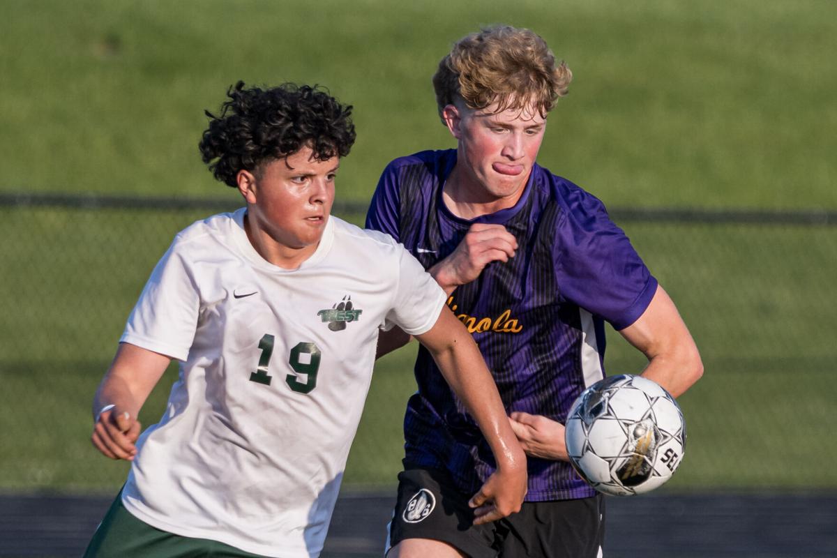 Indianola boys' soccer team makes first trip to state | Sports ...
