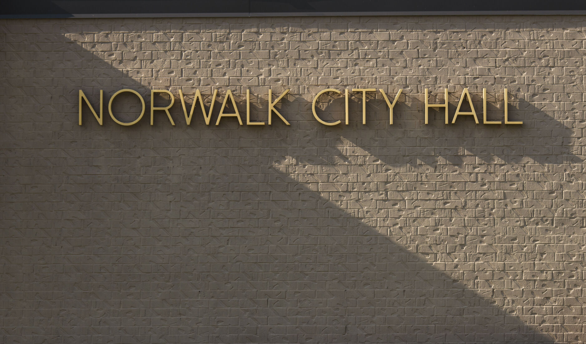 Norwalk council discusses water tower design, names parks | News ...