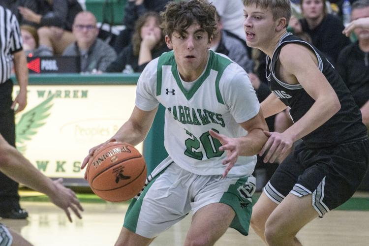 SEW boys stretch their legs on Wayne | Sports | indianola-ia.com