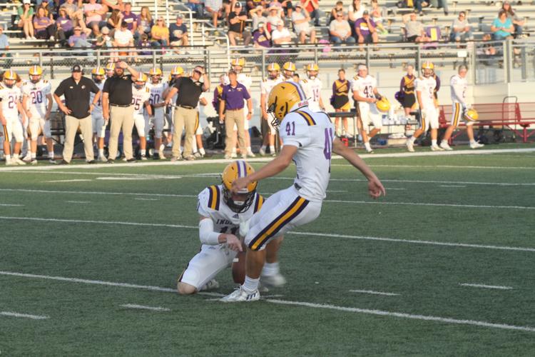 Indianola earns win | Multimedia | indianola-ia.com