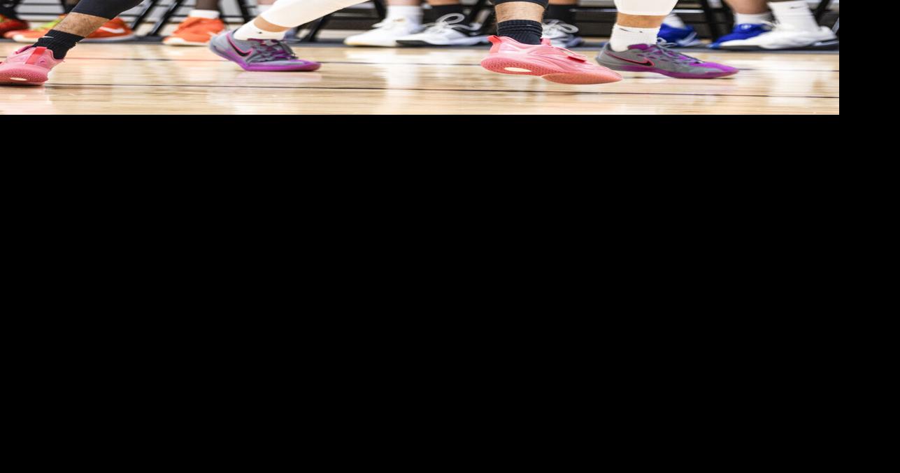 Norwalk boys battle Ames | Multimedia | indianola-ia.com