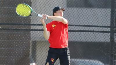 Love leads Simpson against Duhawks, Spartans | Sports | indianola-ia.com