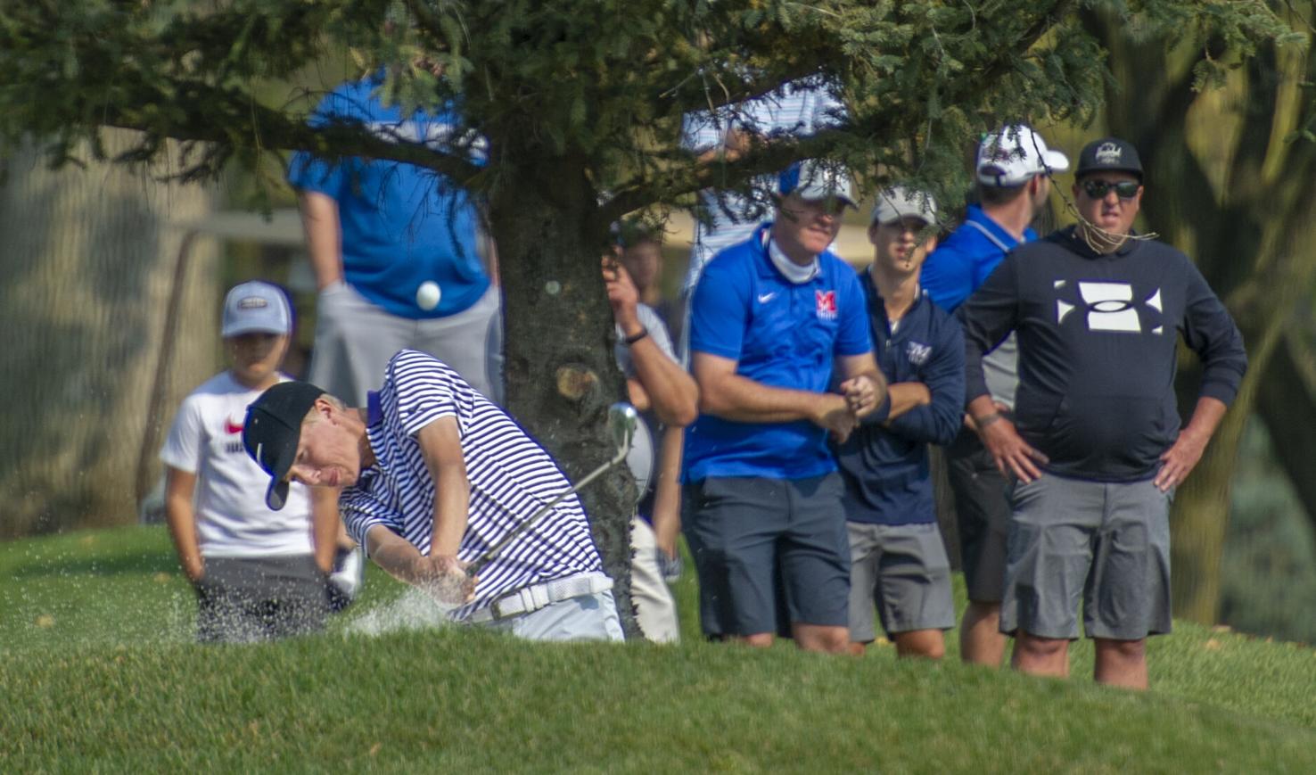 Overton relaxes and his score drops at State golf tournament | Sports ...