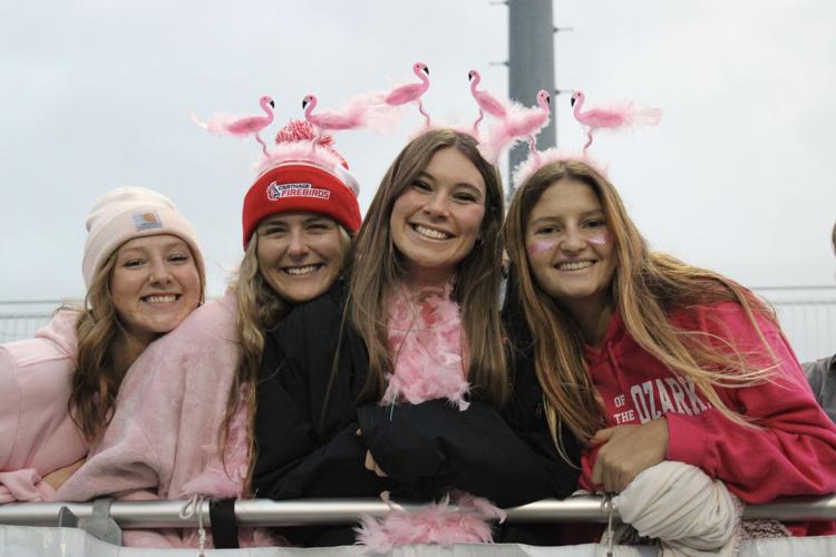 8 photos: Fun with Indianola football | Multimedia | indianola-ia.com