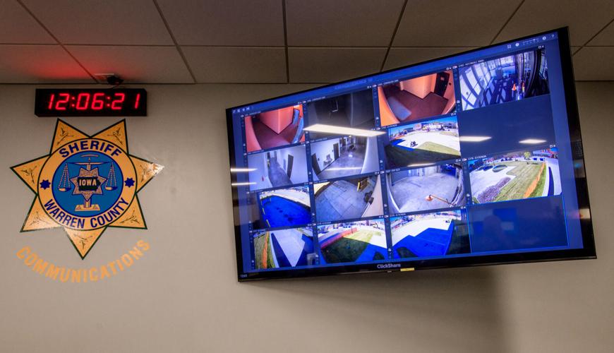 911 dispatch settles into new office, and new tools | Warren County ...