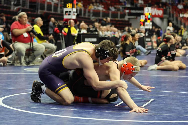 FRIDAY — Indianola advances four wrestlers in consolations | Sports ...