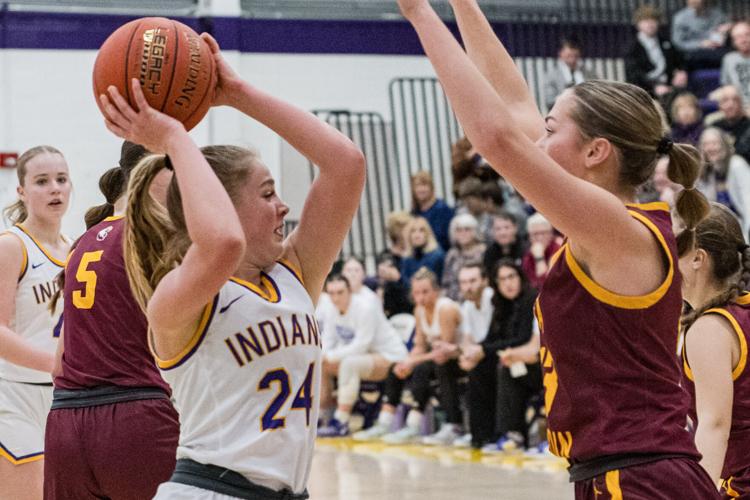 Olson scores 25 as Indianola defeats Pella Christian | Sports ...