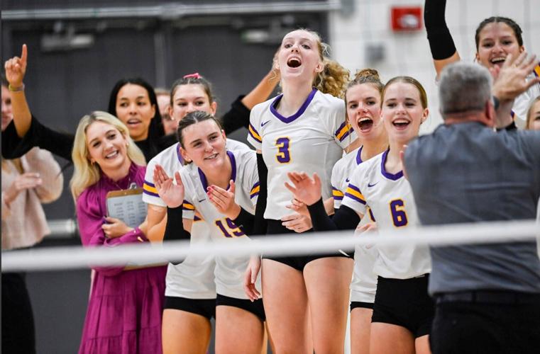 Indianola's Halstead leaves a volleyball legacy of success and fun ...