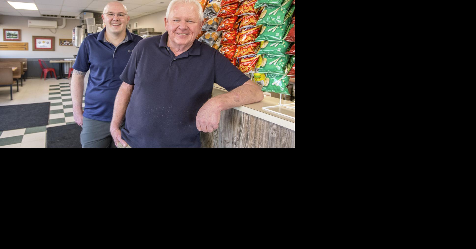 Fiss’ celebrates 30 years in Carlisle | News | indianola-ia.com