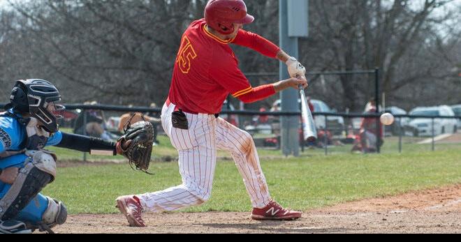Baseball concludes season with win over Duhawks | Sports | indianola-ia.com