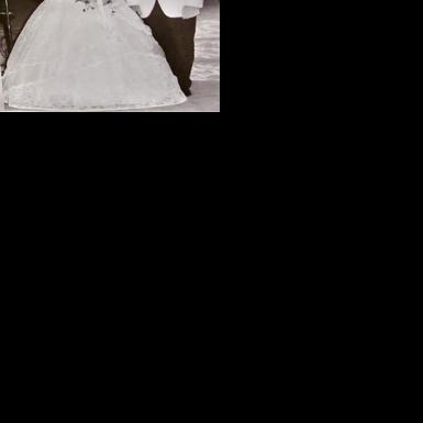 Saddoris' celebrate 60th with card shower | News | indianola-ia.com