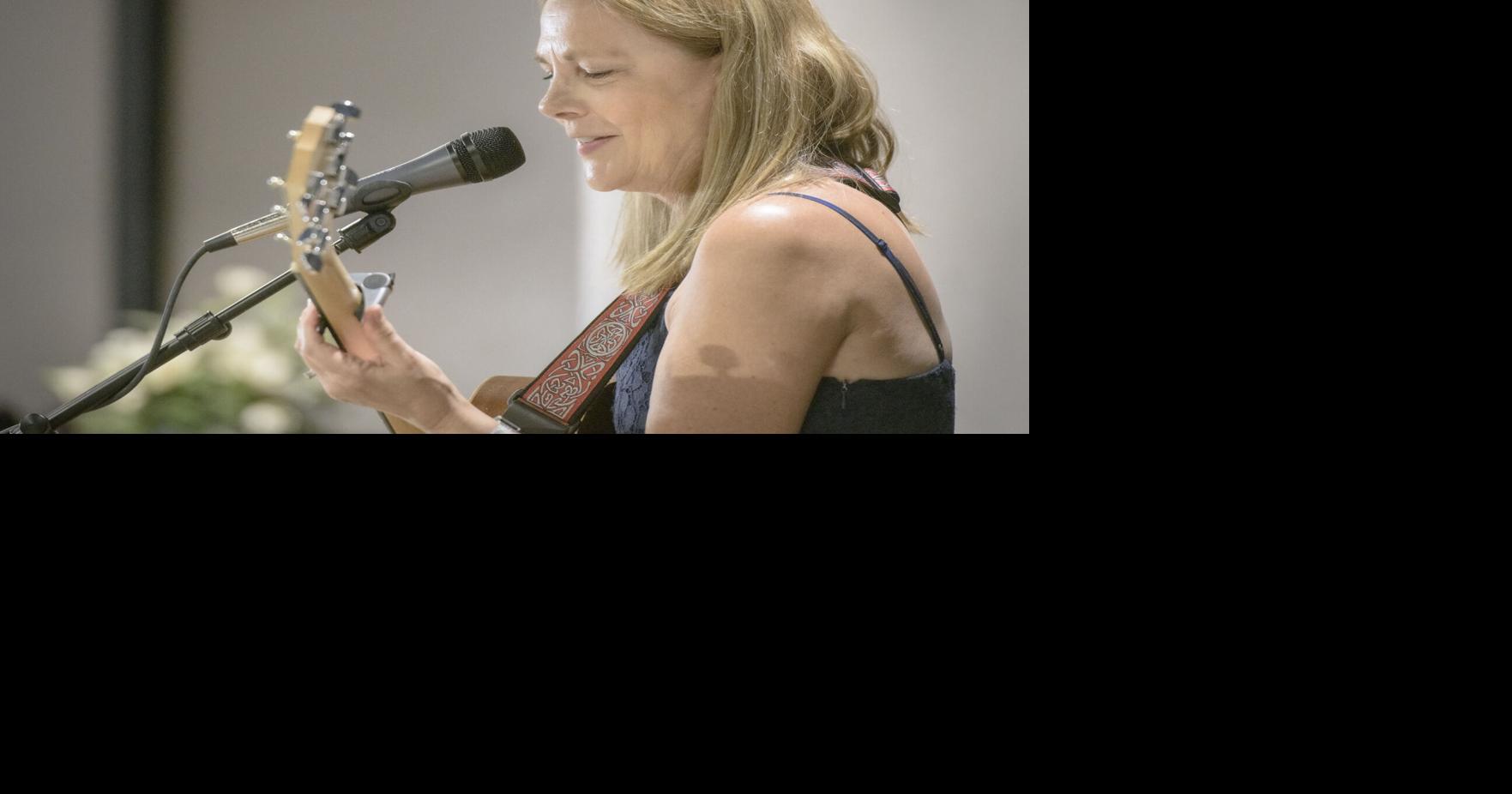 Iowa's Poet | Multimedia | indianola-ia.com