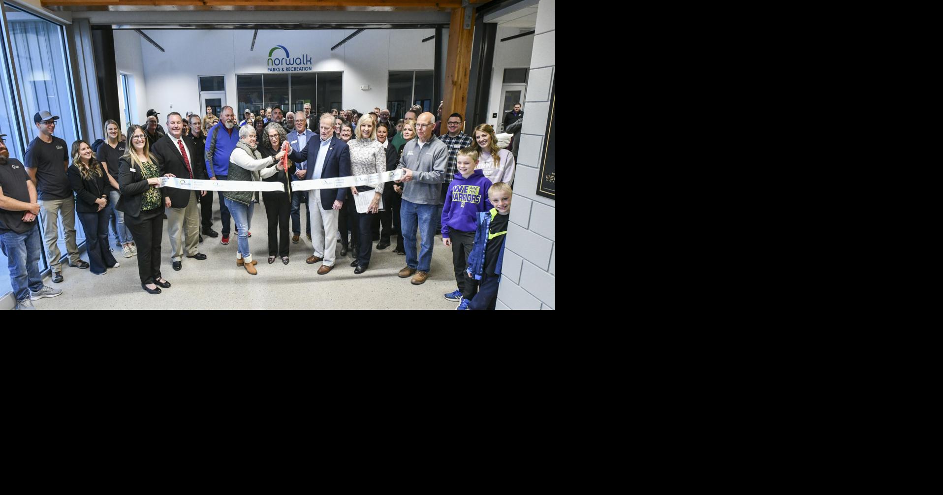 Norwalk cuts the ribbon on City State Bank Norwalk Fieldhouse | News ...