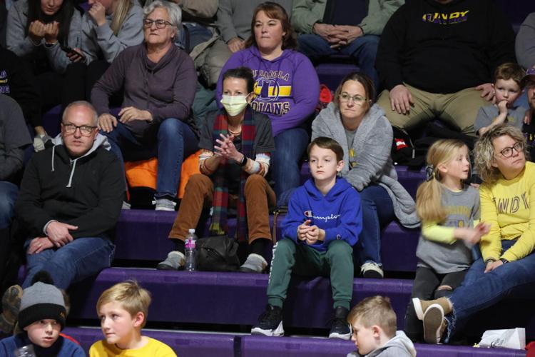 Indianola edges Creston in unusual Tuesday meet | Sports | indianola-ia.com