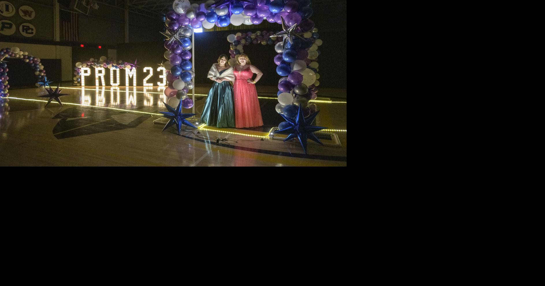 7 photos: Indianola prom goers celebrate grand march | Multimedia ...