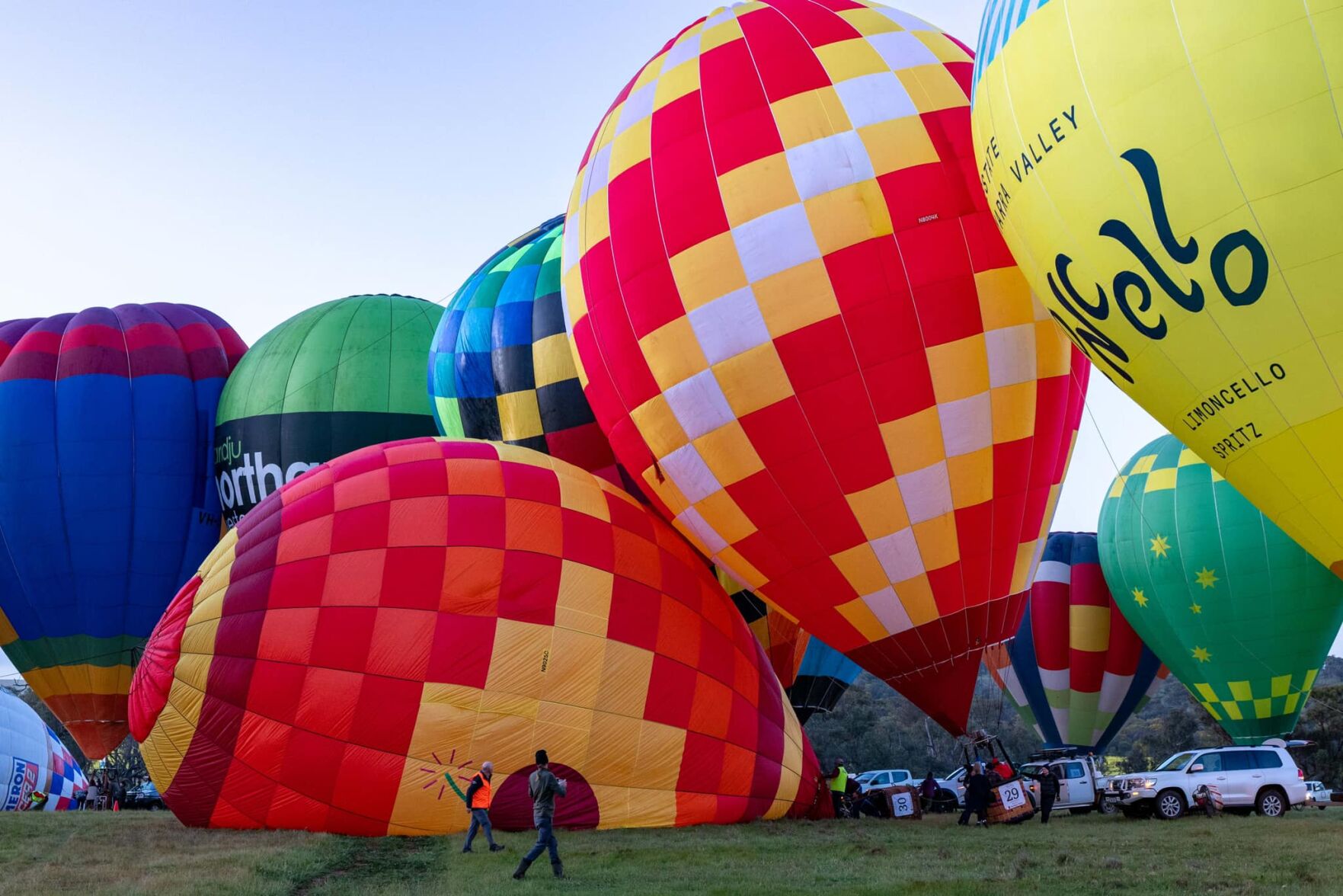 Pfeiffer takes on the world in women's world hot air balloon ...