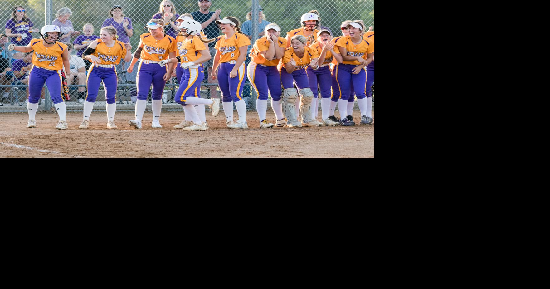 Indianola softball scores four in the 7th for postseason win | Sports ...