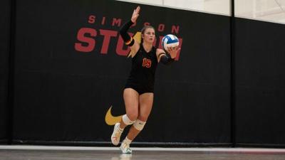Volleyball falls in four sets to league-leading Dubuque | Sports ...