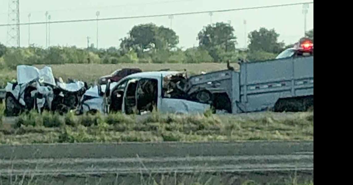 Kaufman PD investigating fatal crash on U.S. Highway 175 involving 5 ...
