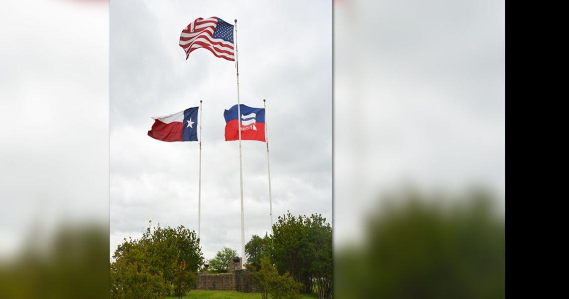 Forney’s Statue of Liberty replica removed for storage, eventual ...