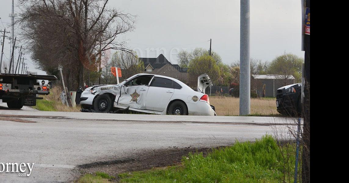 Kaufman County Sheriff’s Office deputy sustains minor injuries in ...