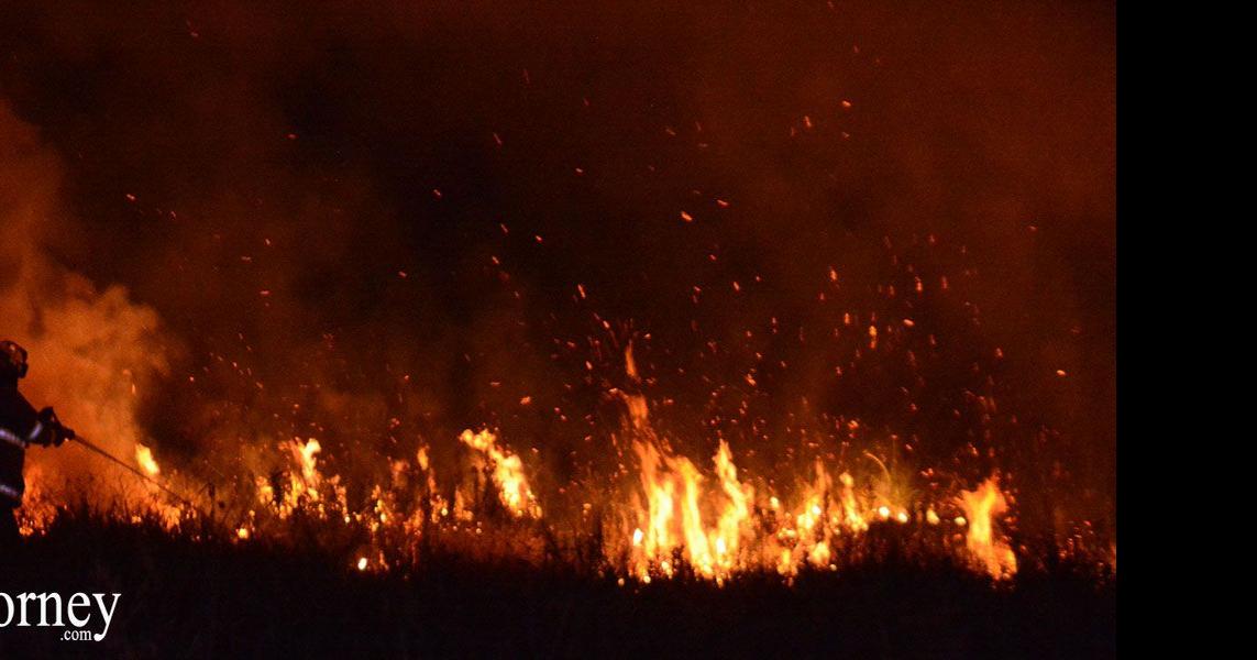 Blown transformer, grass fire causes power outage to area north of ...