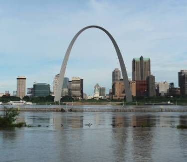 Hubbard St. Louis Changes: KPNT’s Rizzuto Gets New Deal, Josh Innes ...