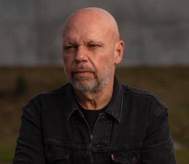 Rock Radio Vet Matt Pinfield’s Focus Is Helping People Get Sober With ...