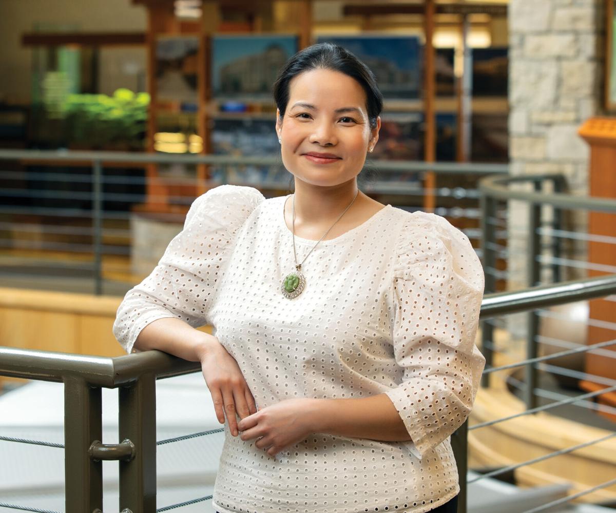 Resiliency: Yee Lee Vue | Specialsection | insightonbusiness.com