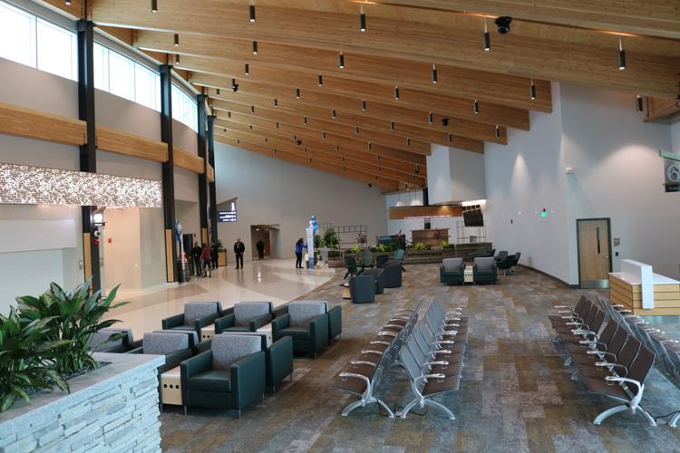 Take a look at the new Appleton airport concourse | Latest News ...