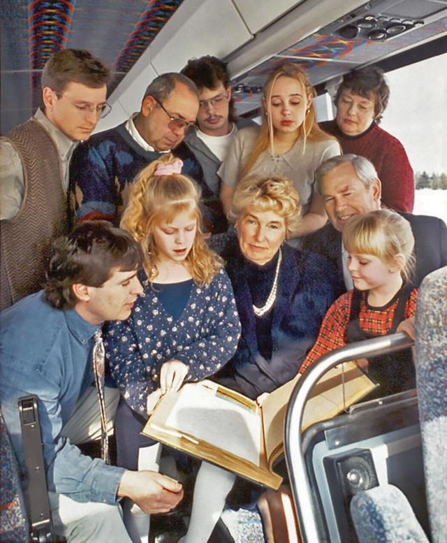 Kobussen Buses celebrates 85 years | Anniversaries | insightonbusiness.com